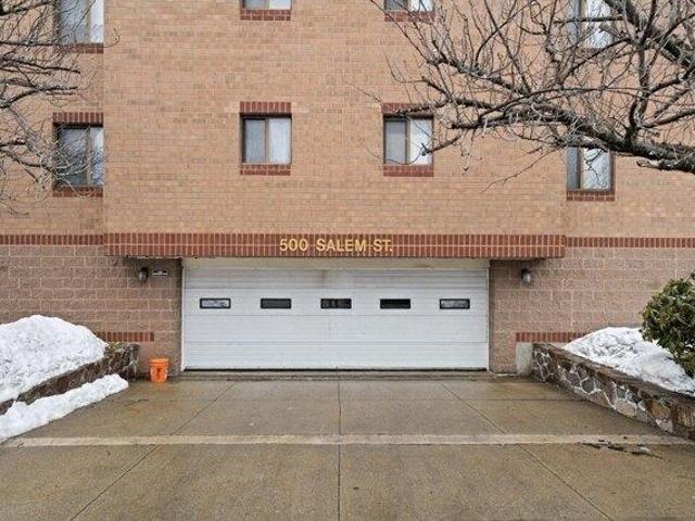 condo with 2 bedroom, Medford MA DLS102633114