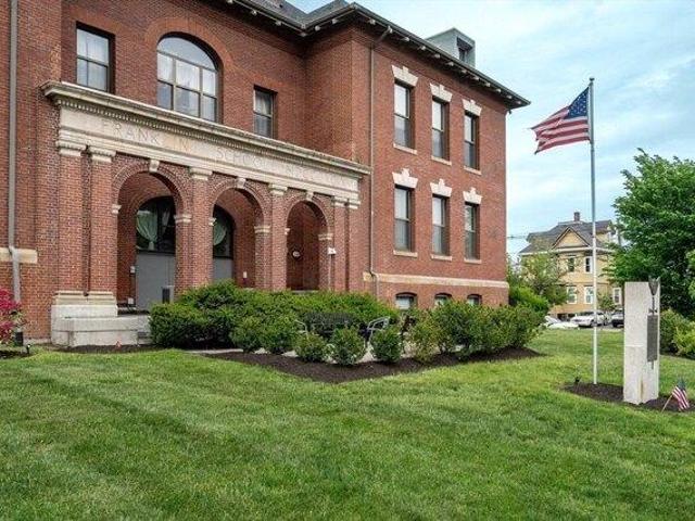 condo with 2 bedroom, Medford MA DS104297577