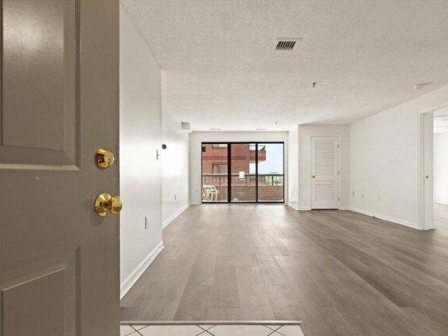 condo with 2 bedroom, Medford MA DS103440559