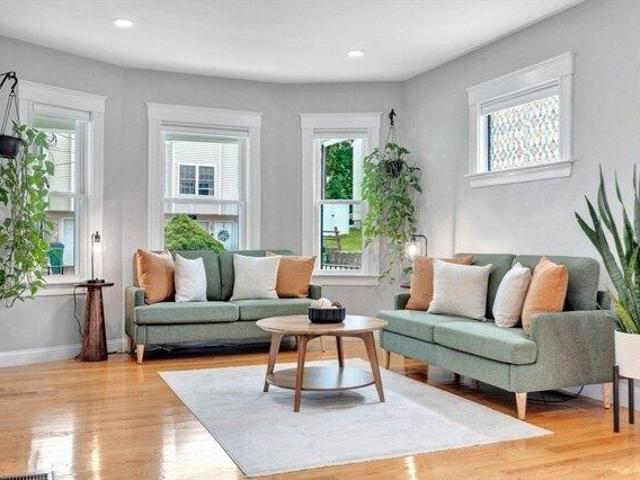 condo with 2 bedroom, Medford MA DS103807797