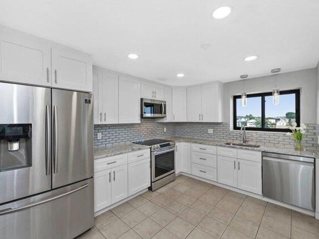 condo with 2 bedroom, Medford MA ES104919993