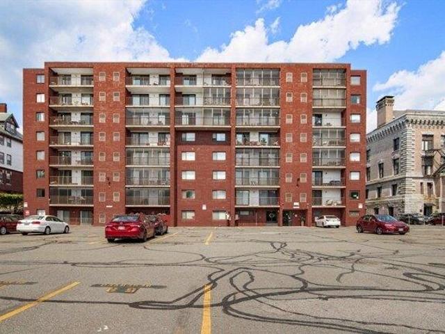 condo with 2 bedroom, Medford MA ES105079736
