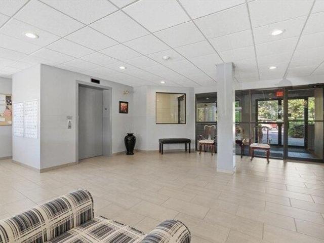 condo with 2 bedroom, Medford MA ES105094686