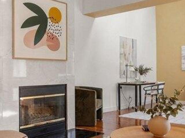 condo with 2 bedroom, Medford MA ES105123712