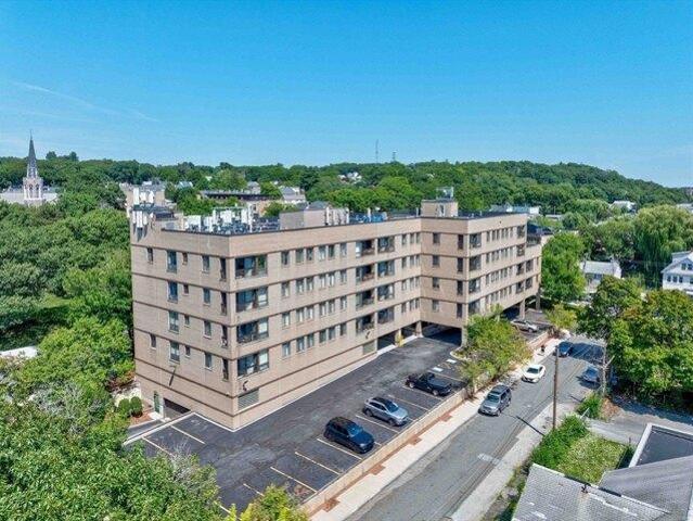 condo with 2 bedroom, Medford MA ES105144450