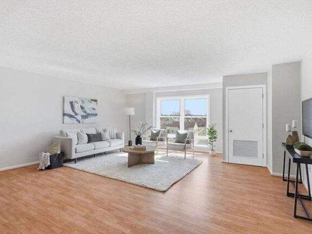 condo with 2 bedroom, Medford MA ES102826619