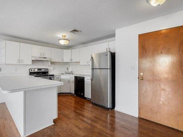 condo with 2 bedroom, Medford MA ES103036834