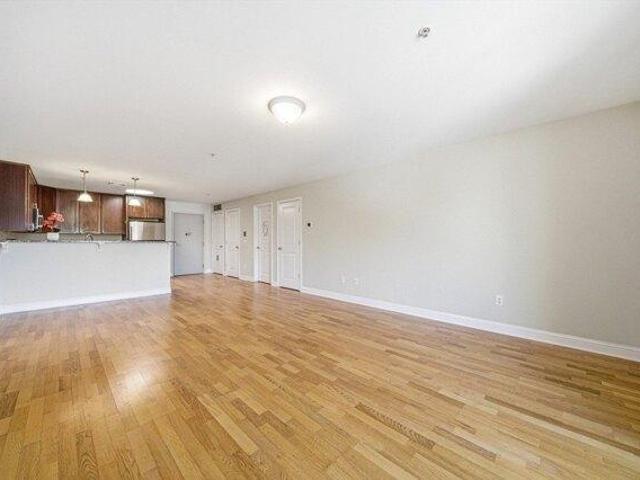 condo with 2 bedroom, Medford MA ES103442516