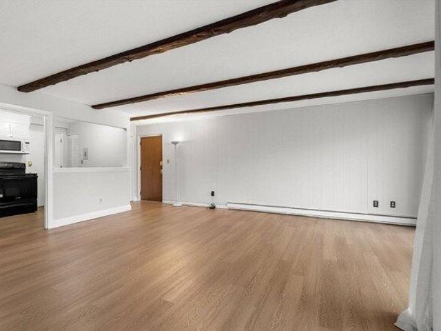 condo with 2 bedroom, Melrose MA DS104043844