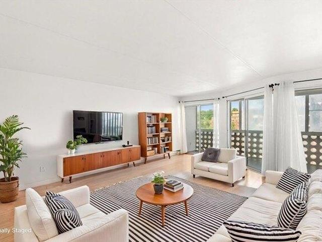 condo with 2 bedroom, Melrose MA DS104373800