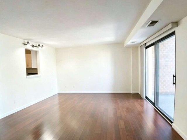 condo with 2 bedroom, Melrose MA DS104478174