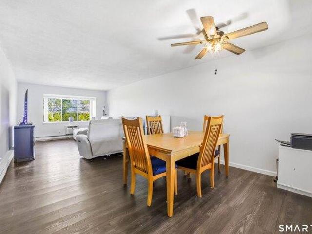 condo with 2 bedroom, Meriden CT ES104850942