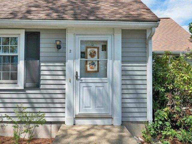condo with 2 bedroom, Merrimack NH ES103019404