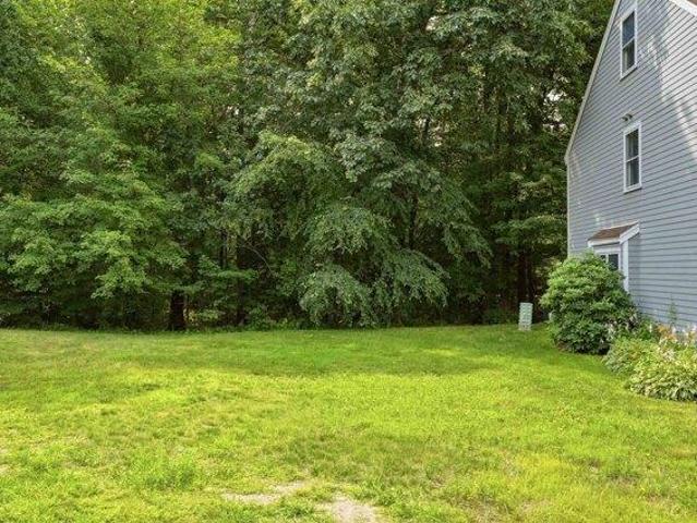 condo with 2 bedroom, Merrimack NH ES105115794