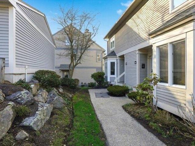 condo with 2 bedroom, Methuen MA DS103663446