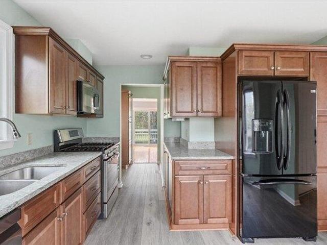 condo with 2 bedroom, Methuen MA ES102922261