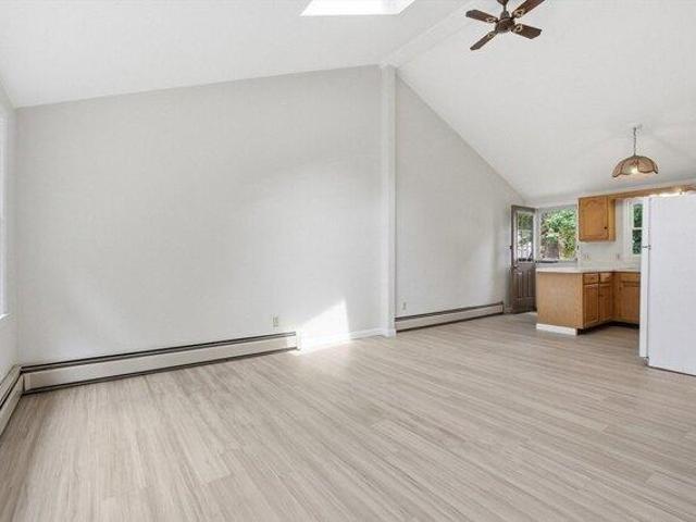 condo with 2 bedroom, Methuen MA ES103667050