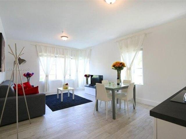 condo with 2 bedroom, Miami Beach FL ES104898877