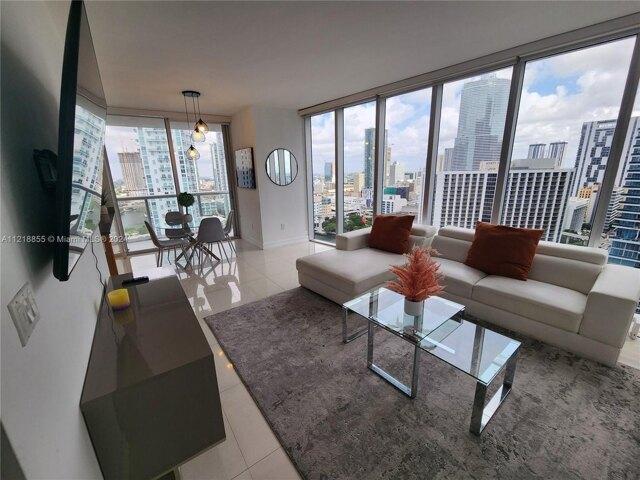 condo with 2 bedroom, Miami FL DS92284717