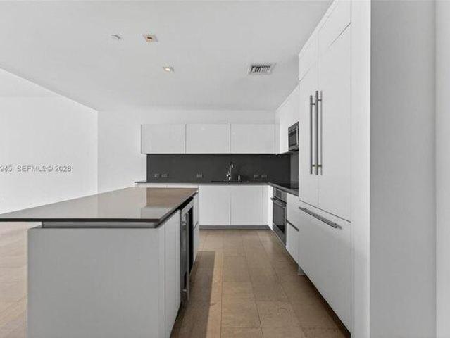 condo with 2 bedroom, Miami FL ES104898591