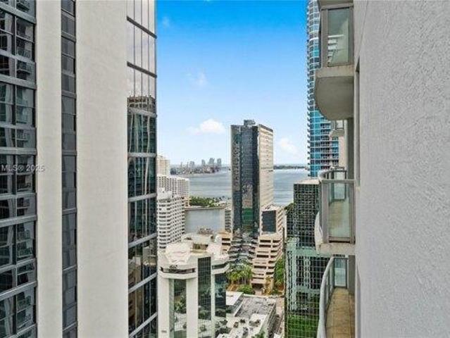 condo with 2 bedroom, Miami FL ES104899089