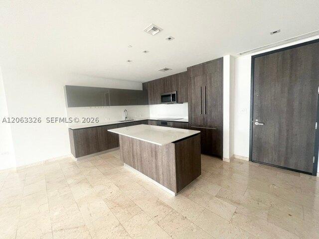 condo with 2 bedroom, Miami FL ES104899798