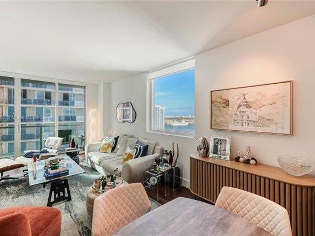 condo with 2 bedroom, Miami FL ES104900215