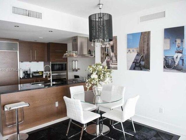 condo with 2 bedroom, Miami FL ES104901192