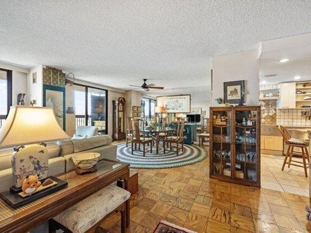 condo with 2 bedroom, Middleton MA ES105230812