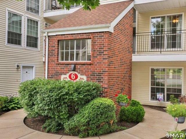 condo with 2 bedroom, Middletown CT DS104115412