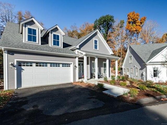 condo with 2 bedroom, Middlebury CT DLS101658383