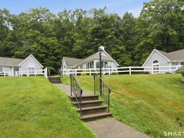 condo with 2 bedroom, Middlefield CT DS103966887