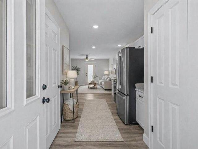 condo with 2 bedroom, Milton VT DS101998585