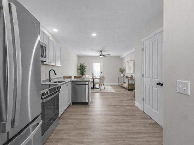 condo with 2 bedroom, Milton VT ES104904194