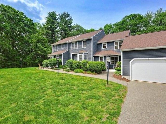 condo with 2 bedroom, Milford MA ES104759800
