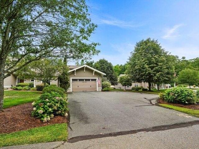condo with 2 bedroom, Milford MA ES105125483