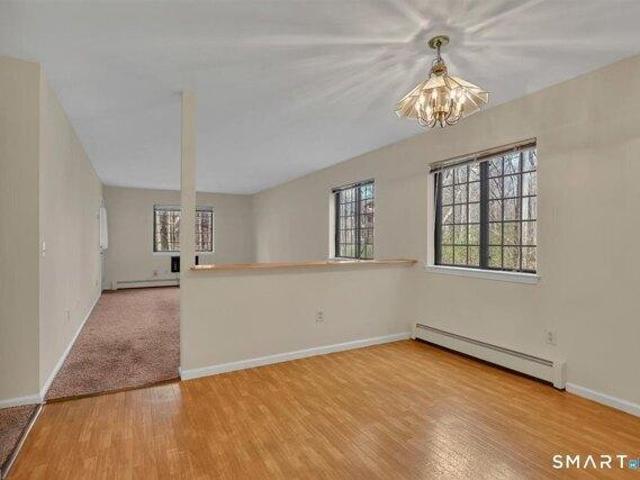condo with 2 bedroom, Milford CT DLS101660980