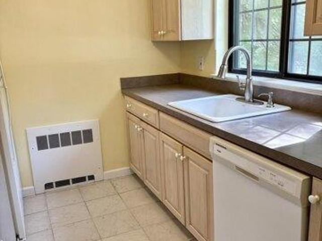 condo with 2 bedroom, Milford CT ES104298715
