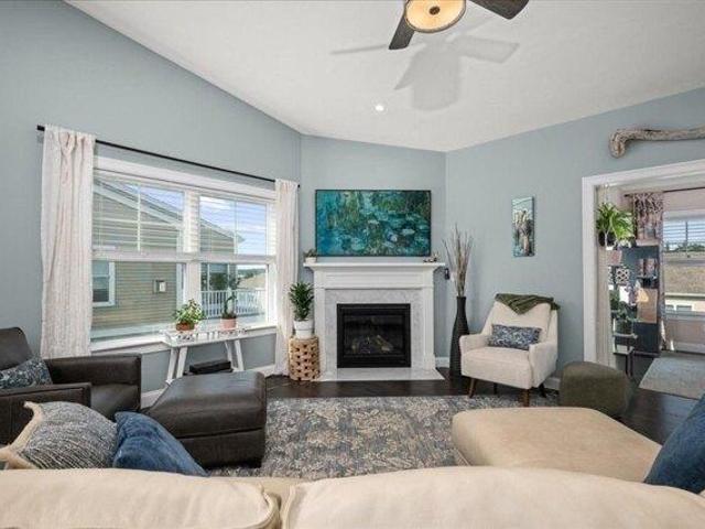 condo with 2 bedroom, Millbury MA DS104376769
