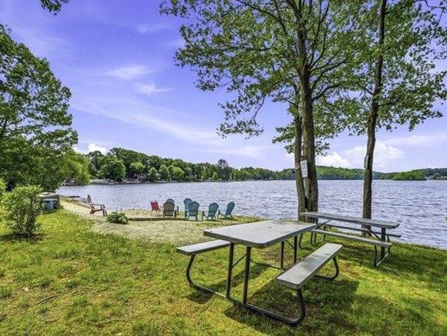 condo with 2 bedroom, Millbury MA ES104331855