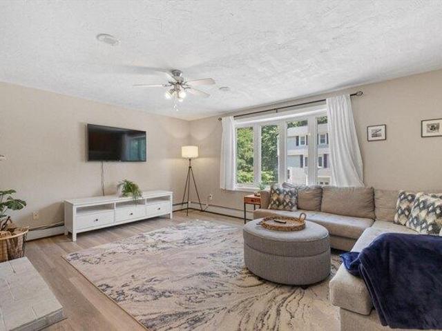 condo with 2 bedroom, Millbury MA ES105093764