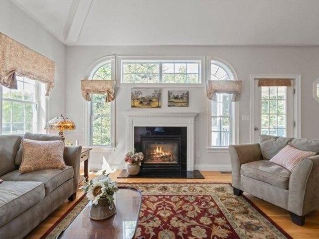 condo with 2 bedroom, Millis MA ES102959449
