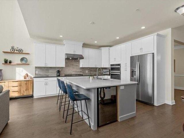 condo with 2 bedroom, Millis MA ES105172139