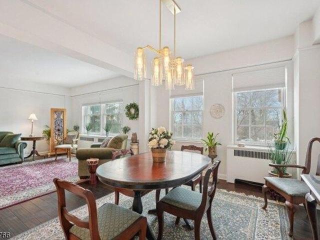 condo with 2 bedroom, Montclair NJ DS102257119