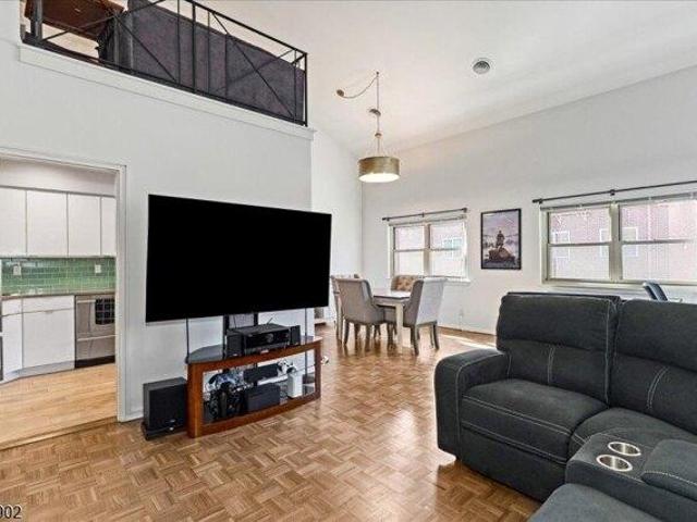 condo with 2 bedroom, Montclair NJ ES103619803