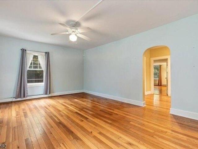 condo with 2 bedroom, Montclair NJ ES103189495