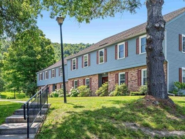 condo with 2 bedroom, Montpelier VT ES104265652
