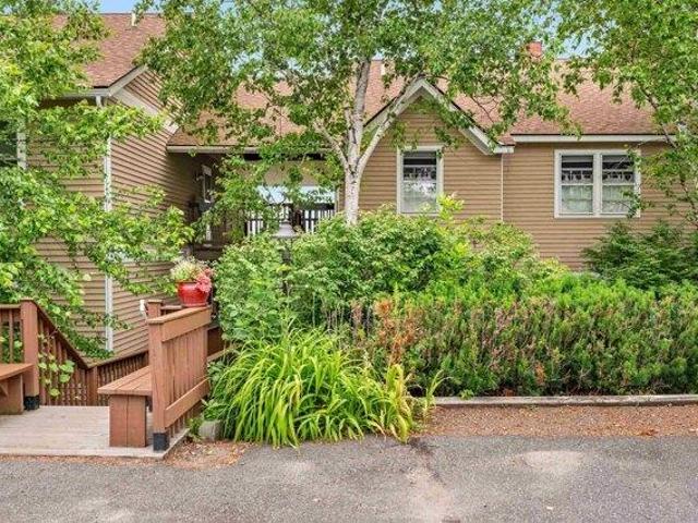 condo with 2 bedroom, Montpelier VT ES104409799