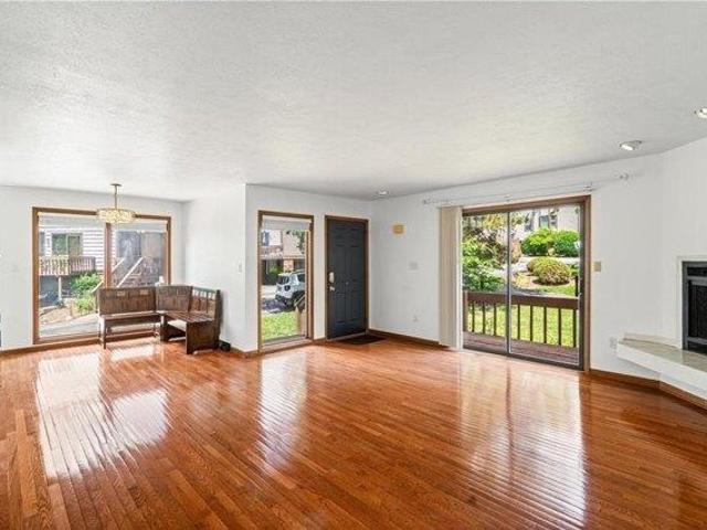 condo with 2 bedroom, Monroeville PA DS103602241