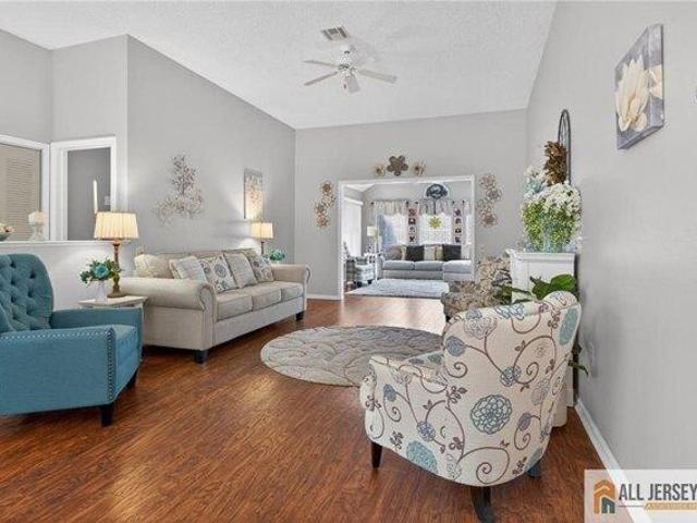 condo with 2 bedroom, Monroe NJ DS102778681